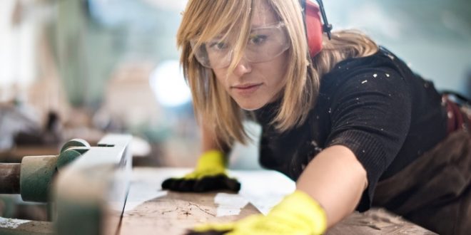 Best Ways For Tradesmen To Improve Billing And Cash Flow